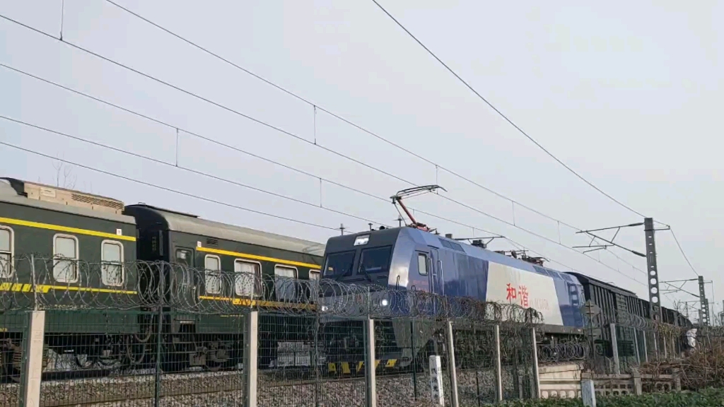 (淮南铁路)和谐D1D,和谐D1c客货列车九龙岗汇车。