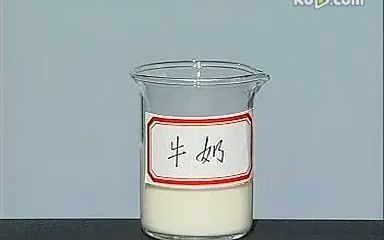 用pH试纸测定溶液的pH