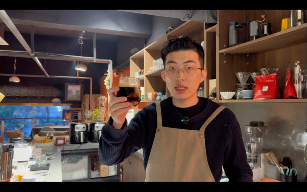 热美式制作教程,热美式咖啡怎么做好喝?热美式用什么咖啡豆?美式...