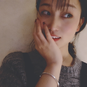 泡温泉的鱼啊鱼 