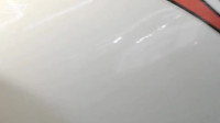 原车油漆受伤有划痕,尽量抛光修复,不要做漆,卖车时都值钱些