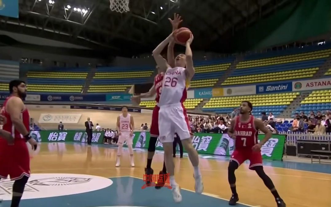 敢打敢拼!朱俊龙14分5板 中国男篮80-67巴林