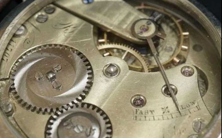 手表迷情31 st琼斯剑机芯赏析