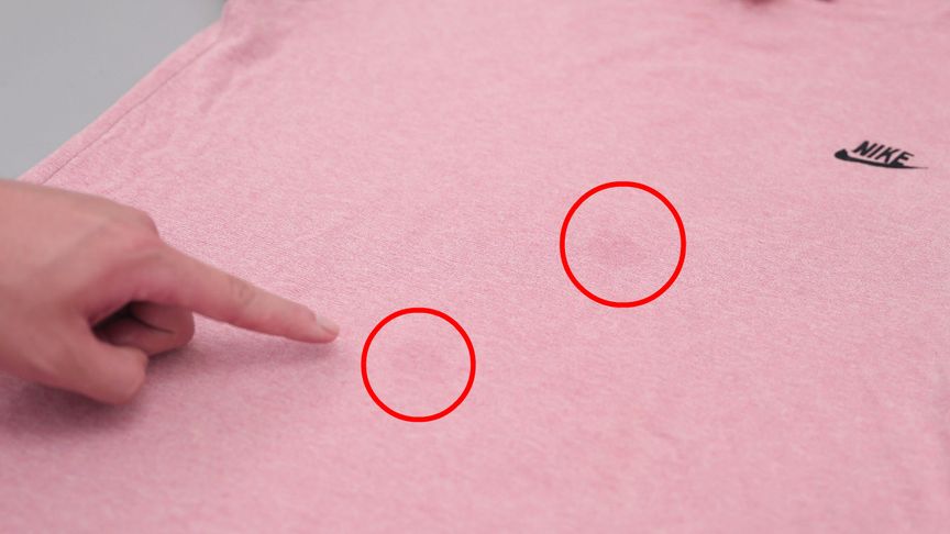 衣服上的油印子洗不掉?立马学会这诀窍,几秒钟油污痕迹自动去除