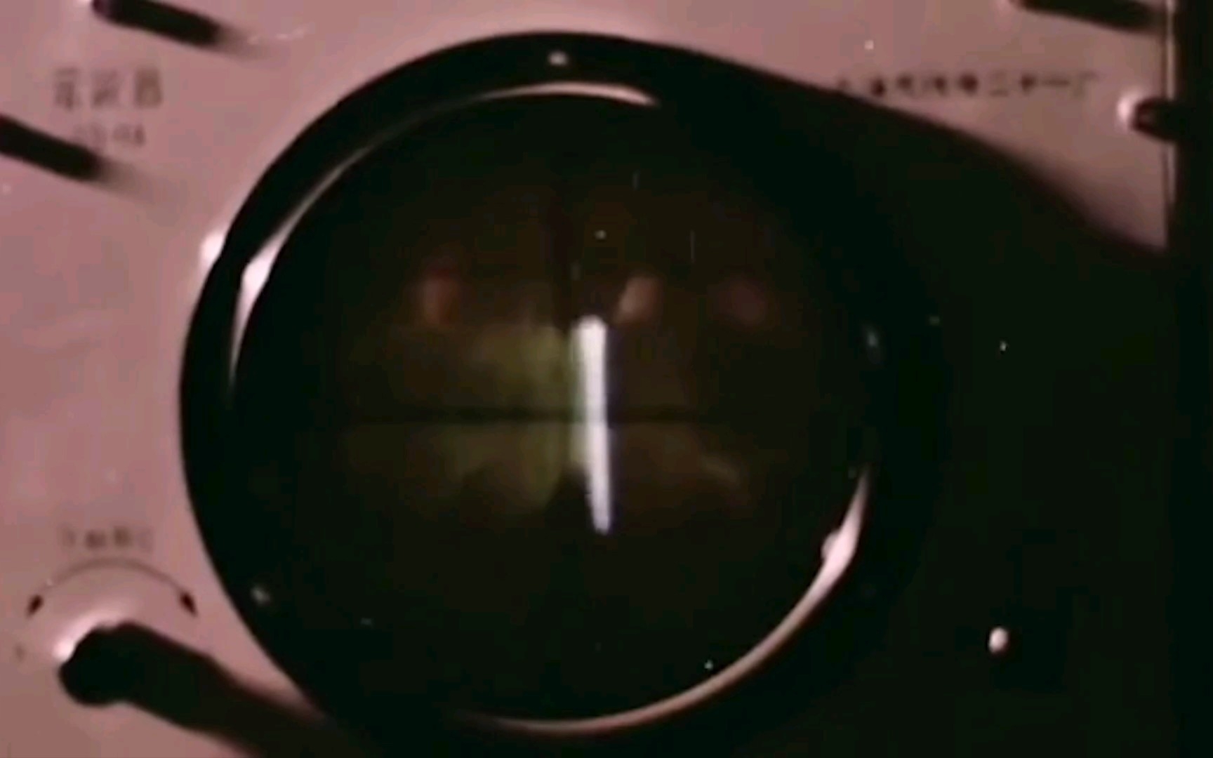 东方红一号成功发射(记录)