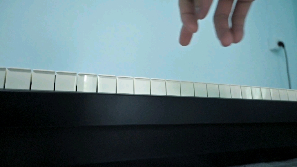 好多人想知道Roland罗兰FP的手感 或者键盘回弹怎么样 这个五倍慢...