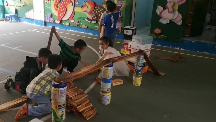 自主建构游戏,孩子们带来的惊喜不止一点点——朵五班