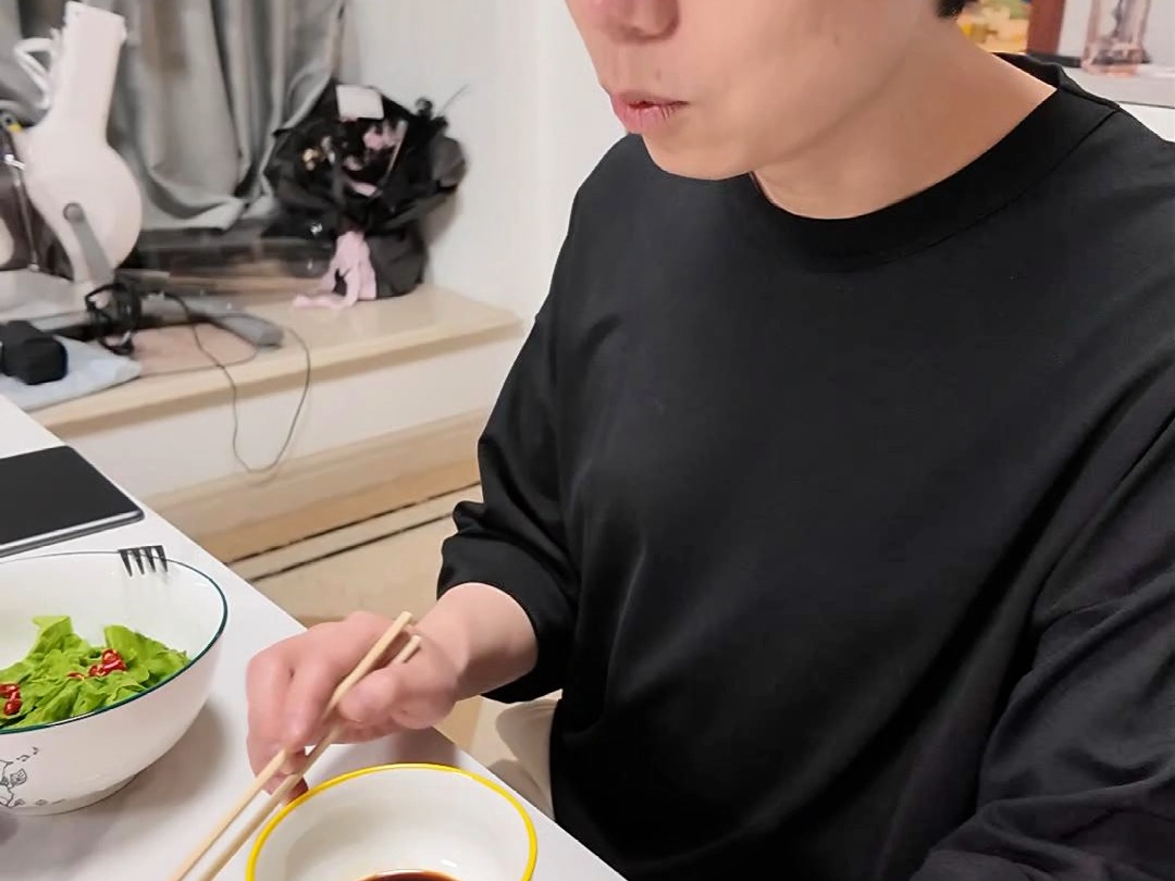 怎么这碗就必须我洗了呢