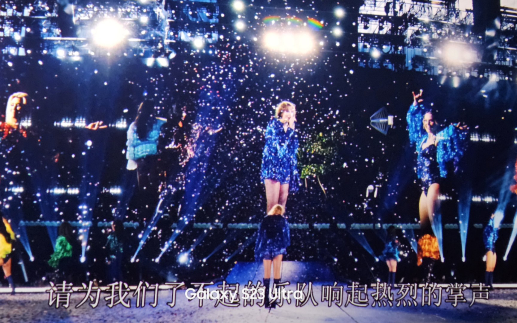 ...之旅世界巡回演唱会:震撼瞬间 杜比视界4k60帧录制,曲目为《Lover》...