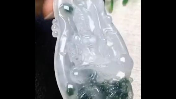 翡翠与一般玉石的区别