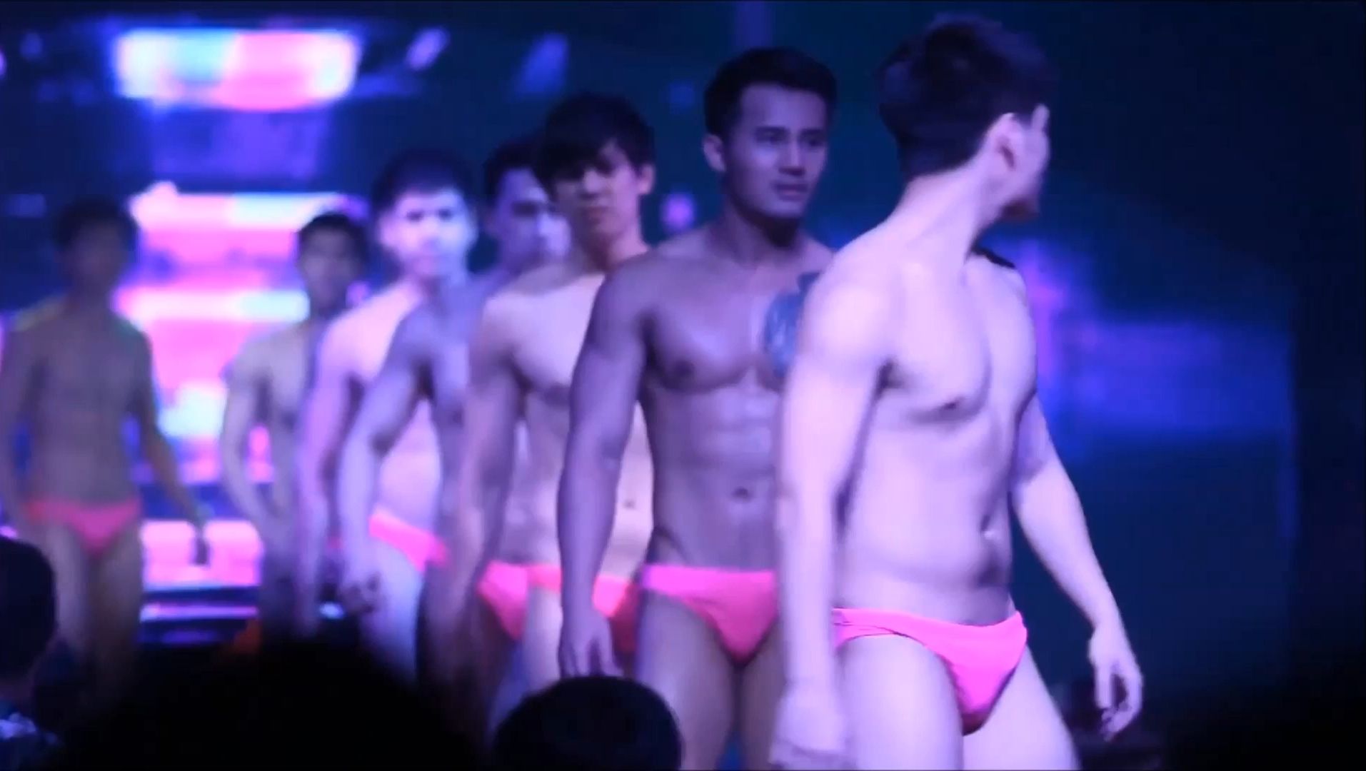 FAKE CLUB BOY THE NEXT GEN APP ARENA PUB BANGKOK ...
