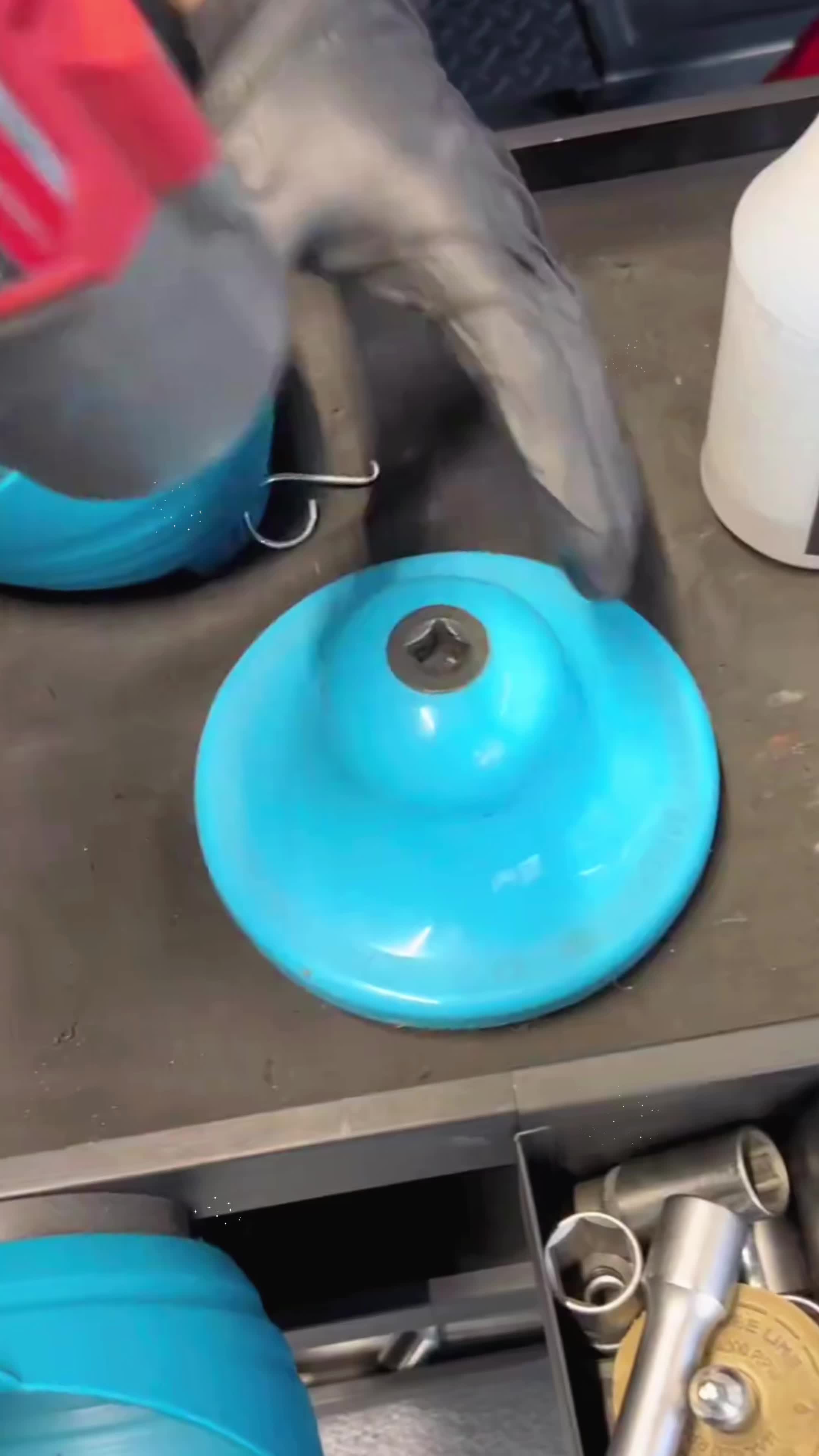 轮毂打磨刷#刹车盘修复 #维修保养 #修理工日常 #修车