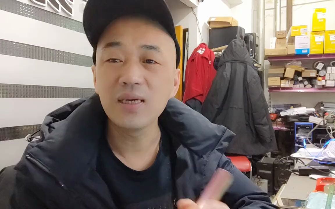 微信怎么一次性发送多个文件,大于300M的视频怎么快速的发送给对方...