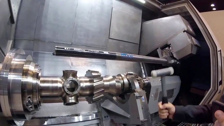 WFL M120车铣复合加工中心 减振镗刀展示