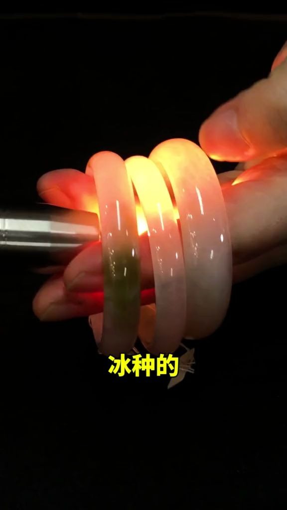 【开料翡翠】冰种和糯种在肉眼下有什么区别?