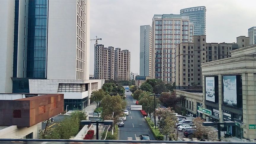 上海轨道交通11号线最长的站间距,昌吉东路站到上海汽车城站