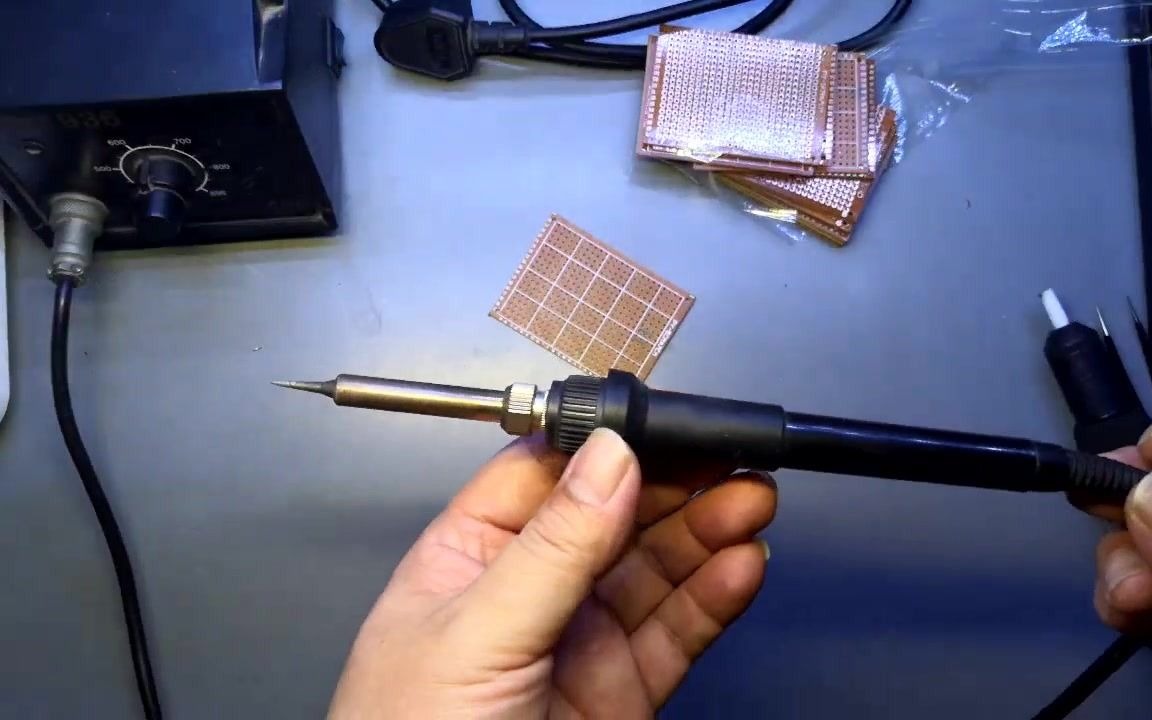 电子工程师的看家工具与本领---电烙铁万用表与焊接