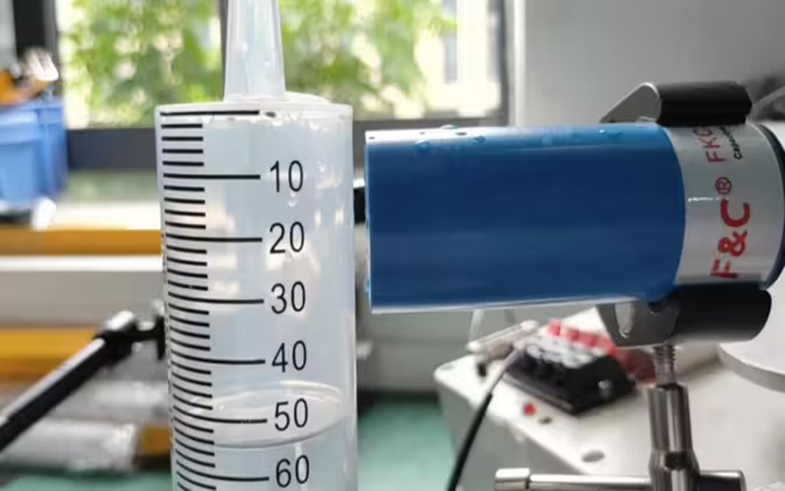 电容型接近传感器的工作原理与应用