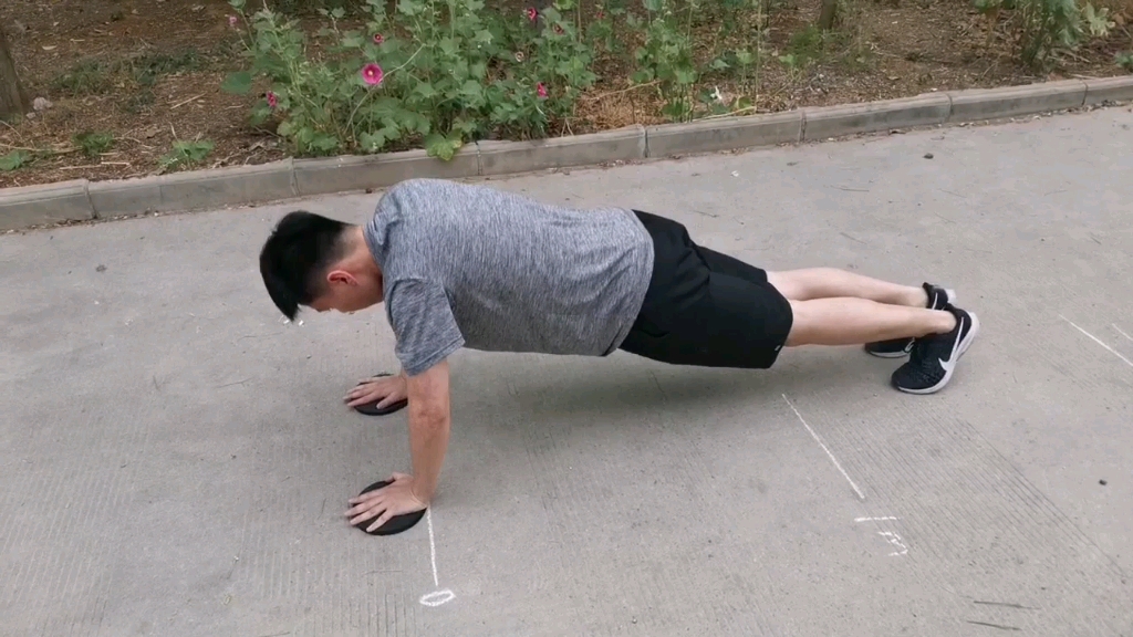 当代大学生的体测—俯卧撑