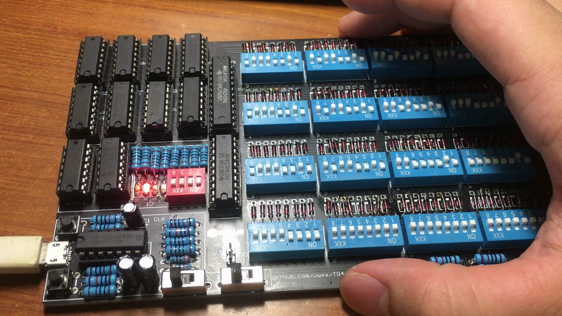 自制4bit CPU TD4上手使用 简单介绍