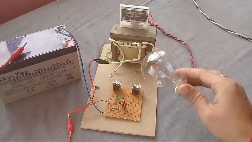 逆变器12v至220v 100w方法