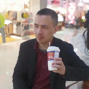 吴山师 