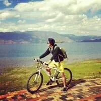 不务正业的双语老师 