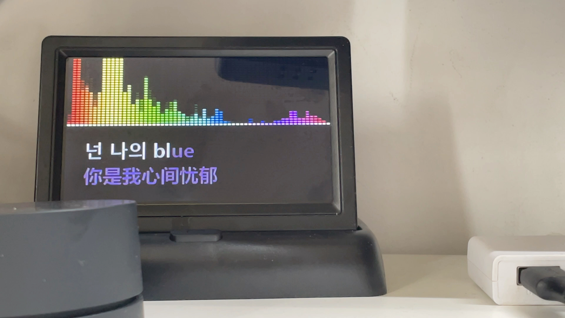 车载迷你显示器也可以当电脑副屏