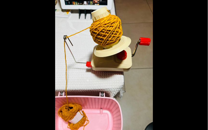 【毛线团收纳工具】毛线绕线器使用方法