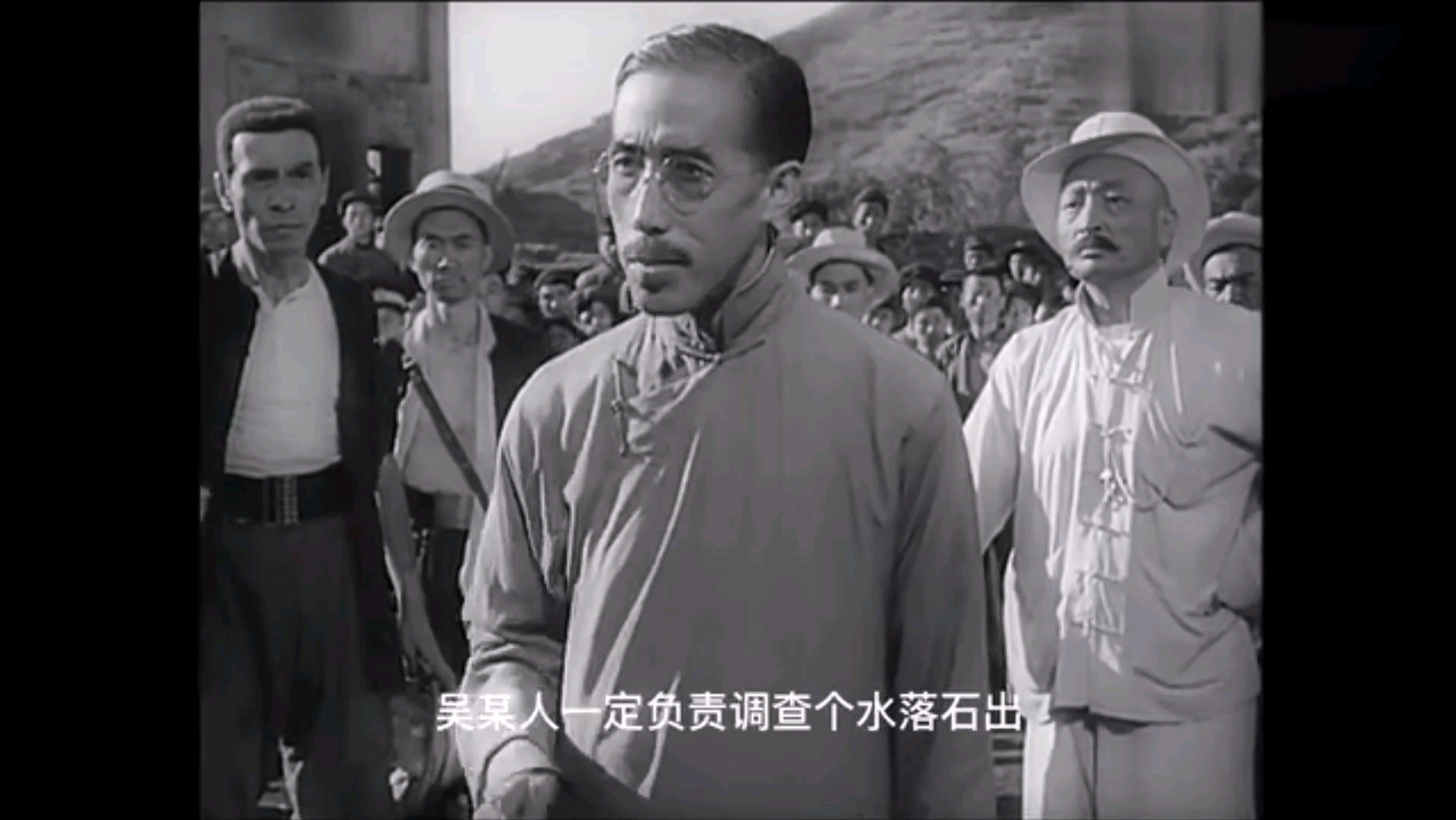 资本家都是一个铜模子刻出来的,你哭不出他的善心来