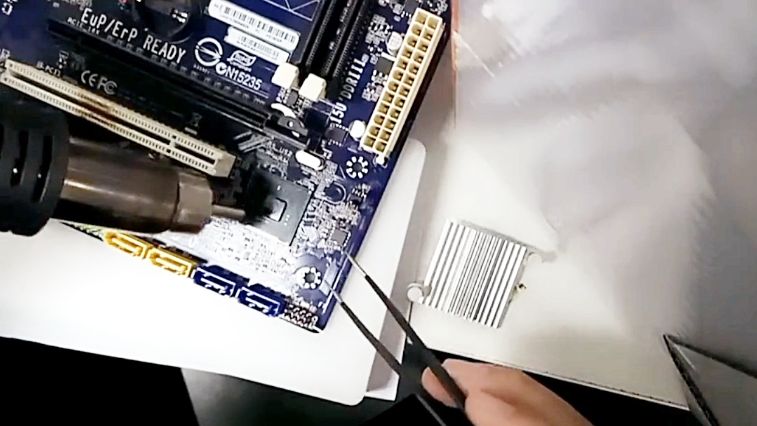 台式电脑主板更换芯片拆除步骤讲解,技术控看过来!