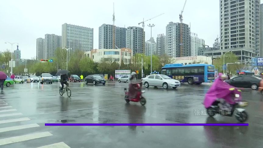 出行话安全:雨天行车 安全第一