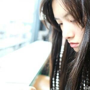 自深深處不是你 