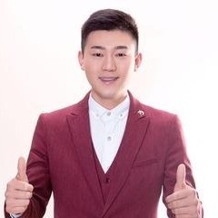 主持人何杰