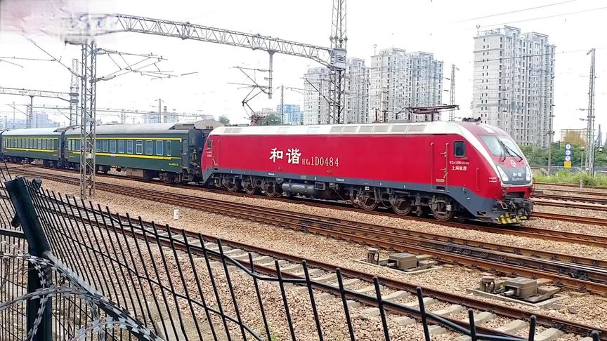 全程17小时南阳开往上海南 K1108次列车上行通过杭州艮山门