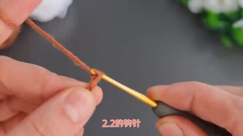 高手果然在民间,零碎毛线这样简单编织几针,超美超实用