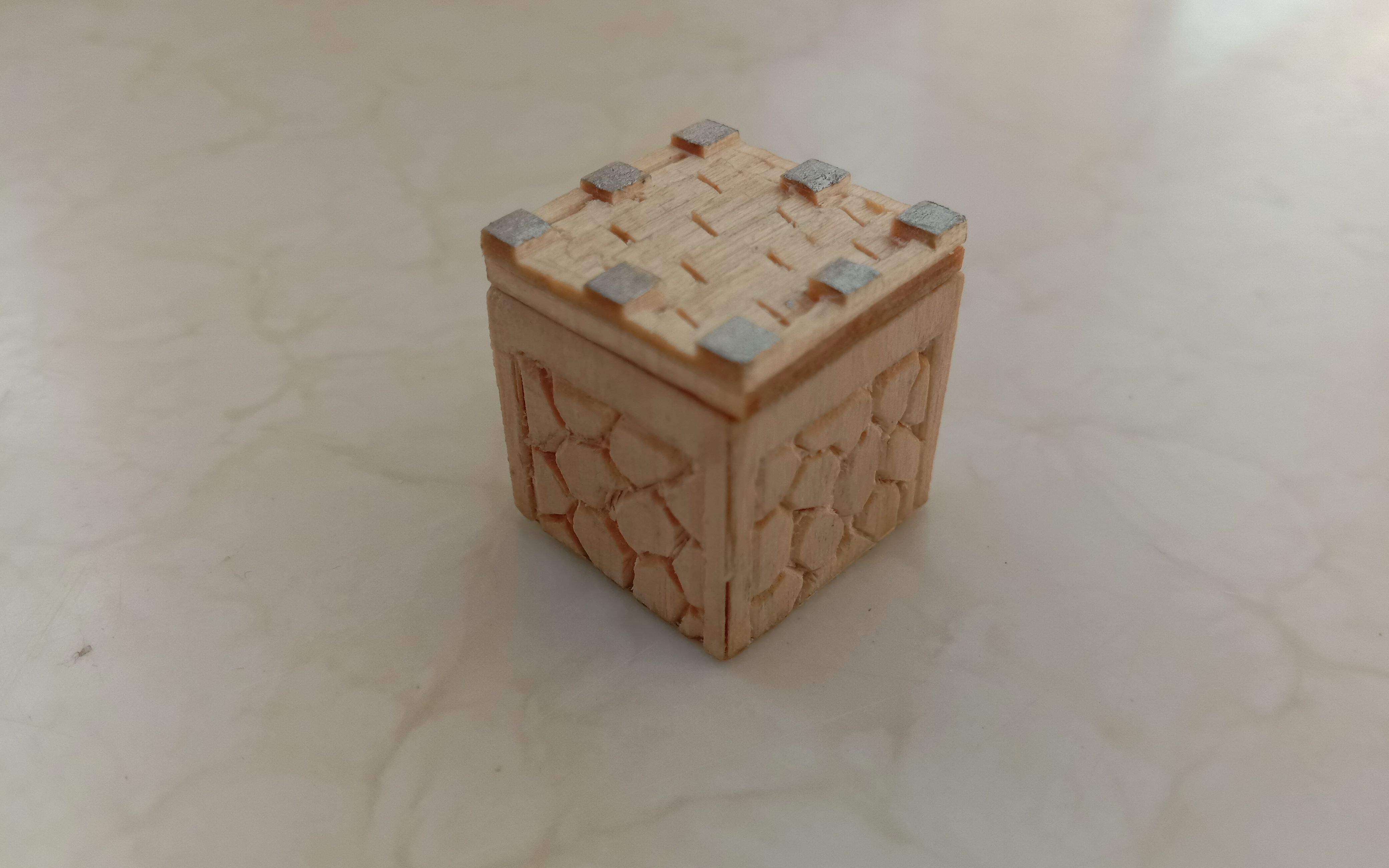 制作一个我的世界活塞 可伸缩