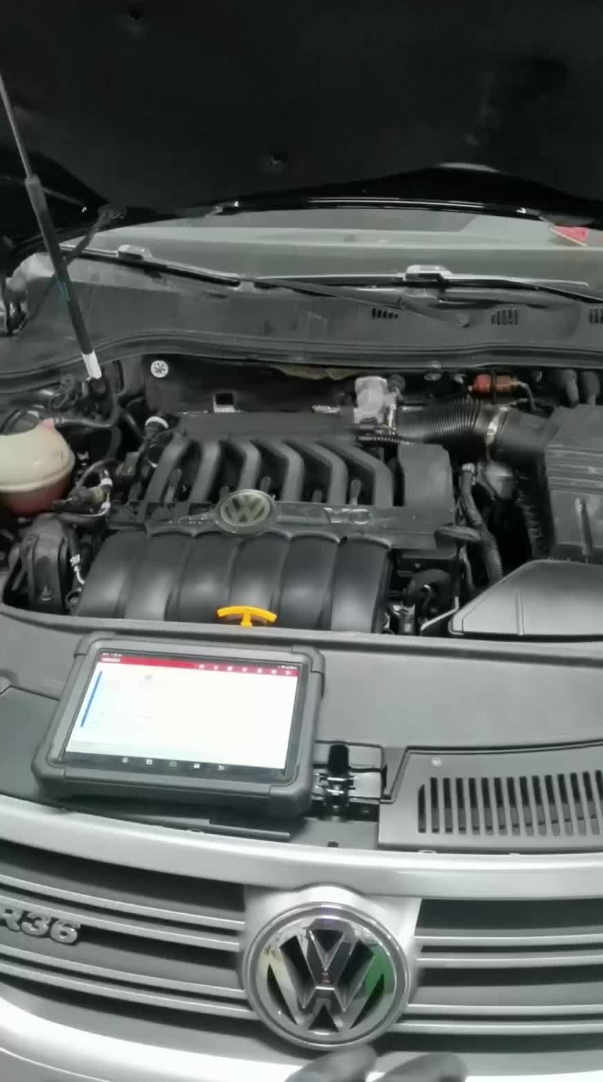 ...如何判断汽油泵工作状态,我用这个方法判断,然后还有进油软管内部...