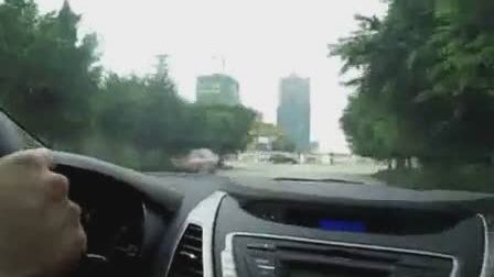 北京现代朗动打方向盘异响