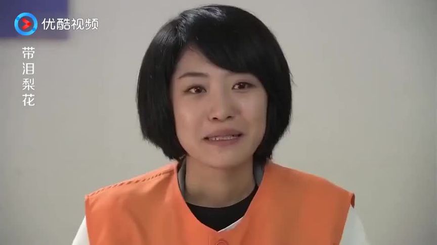 女囚将要执行死刑,女警喂她吃饺子,女罪犯边哭边说好吃
