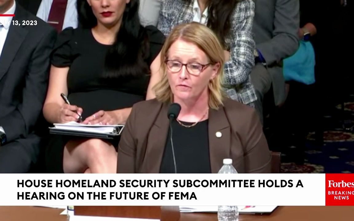 共和党议员声称联邦应急管理局正在“转移资金”以解决“本届政府的...