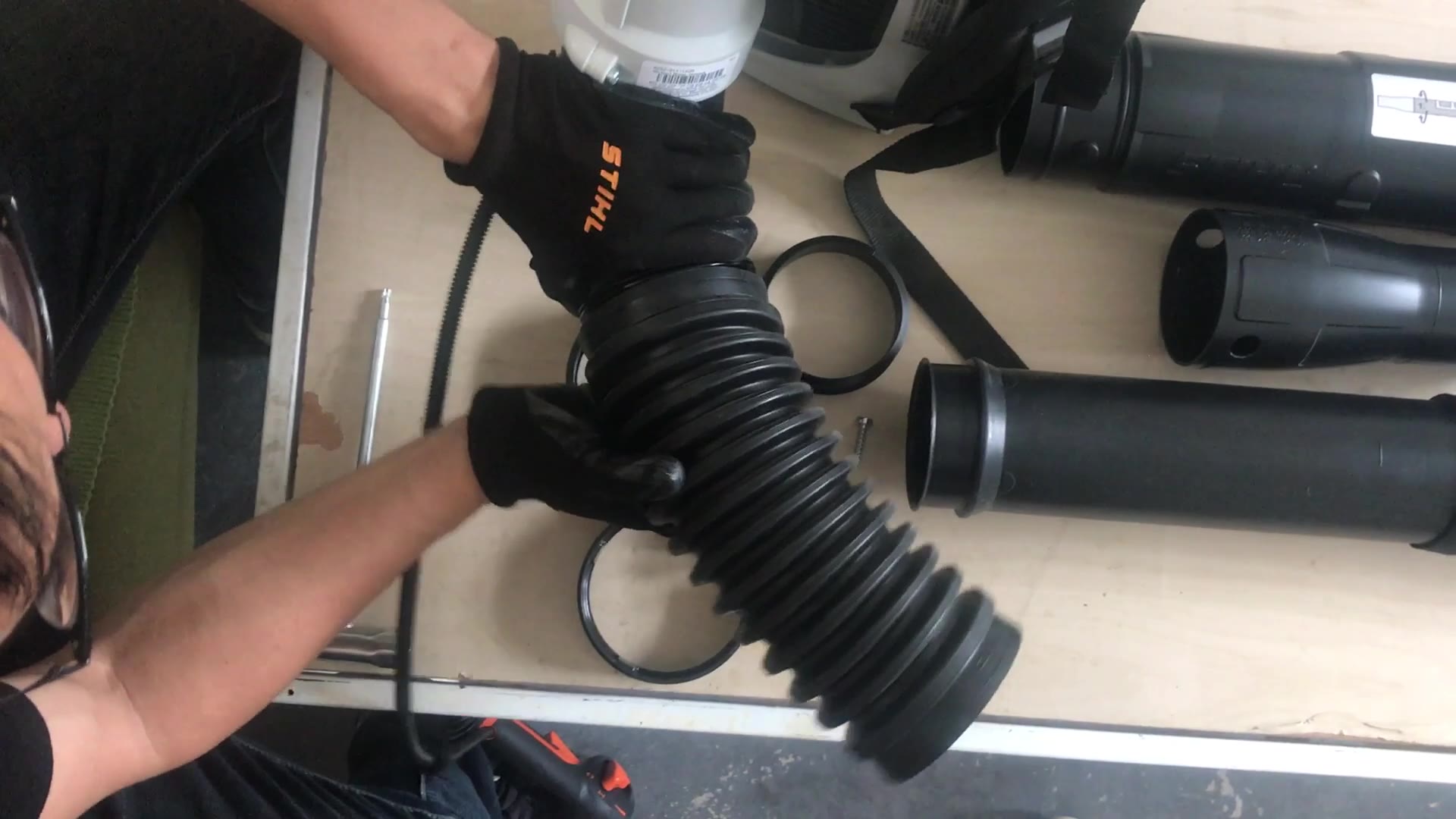斯蒂尔BR600吹风机安装步骤