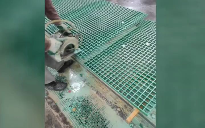 黄石玻璃钢防滑网格板批发 制作过程洗车房地玻璃钢格栅排水沟盖板...