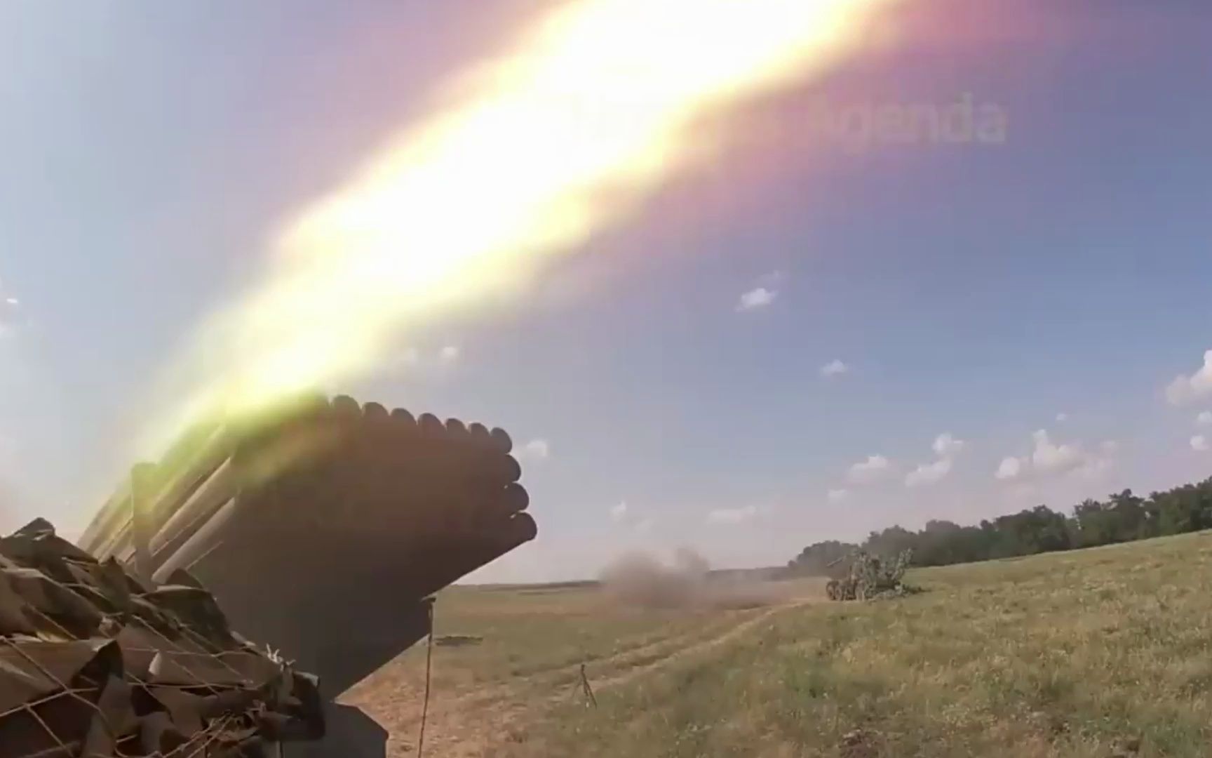 乌克兰大军队在巴赫穆特发起了总攻击!俄军队遭受最大规模损失