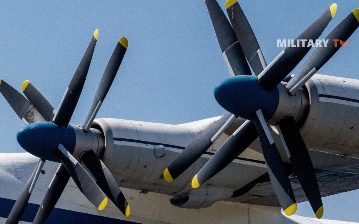 【中英双语】为什么在飞机上采用共轴反桨设计【Military TV】
