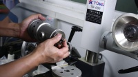 拓瓦TW-600万能工具磨床+50R圆弧修整器操作视频