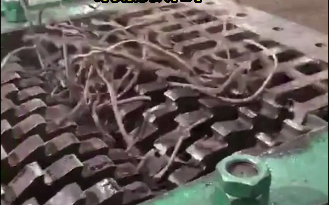 钢筋撕碎 钢绞线撕碎机 钢绞线截断机剪切机 金属废品回收再利用粉碎...