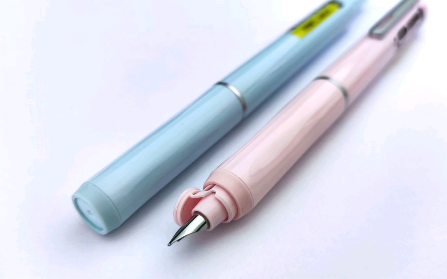 【笔·测评】这才叫按动钢笔,气密性好到爆!‖点石784小舱门按动钢笔