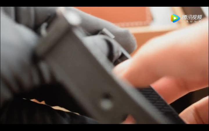 评测百年灵超级海洋原单(表妹说表)百年灵原单什么好