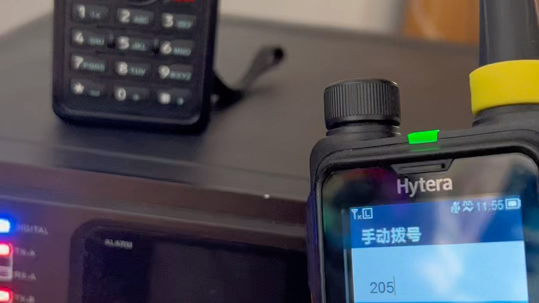 海能达 RD980 数模混合中继 中继台 写频测试后发货 手台是HP780